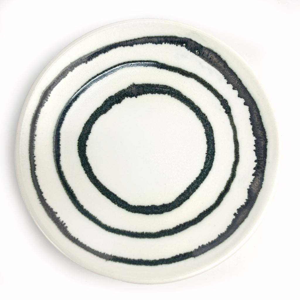 Linea Bread Plate | Michael Wainwright USA